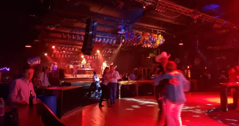 Cowboys Red River Dancehall & Saloon – A Dallas Country Dance ...