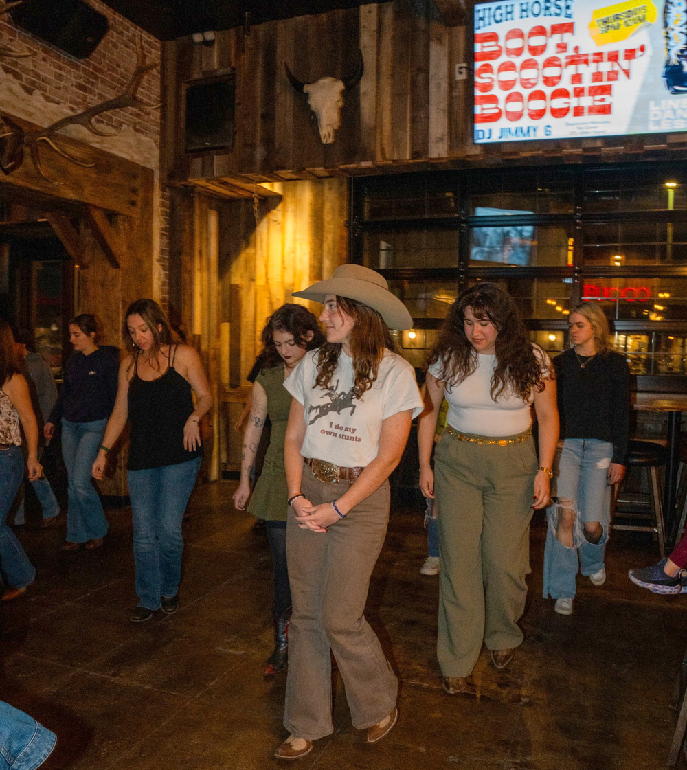 Best Country Bars for Line Dancing in Orange County